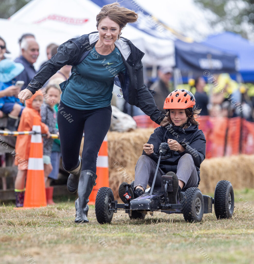 Beachlands & Maraetai Trolley Derby - Franklin Times
